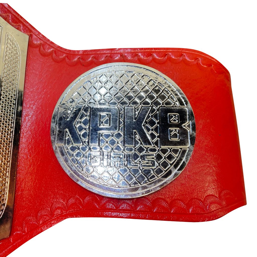 格闘技用品店ファイターズスピリッツはKPKB GIRLSチャンピオンベルトを製作しました。 | ファイターズスピリッツマガジン